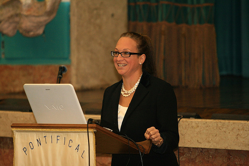 Dr. Elizabeth Lev Delivers the Carl J. Peter Lecture – Pontifical North ...
